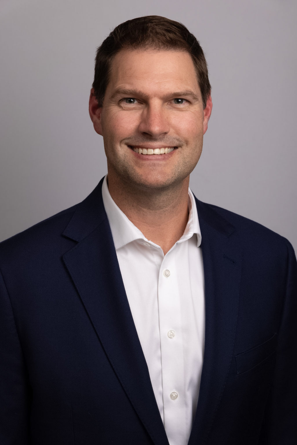 Meet Scott Abraham, MD - Orthopedic Surgeon in Kansas City (KCOA)