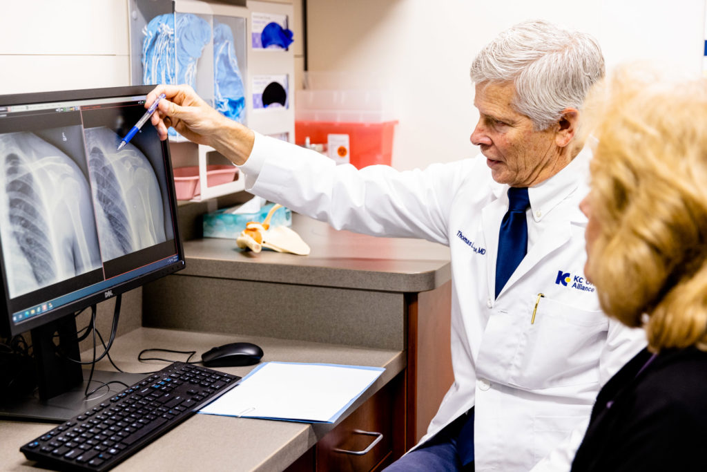 See The Best Joint Doctor in Kansas City - KCOA