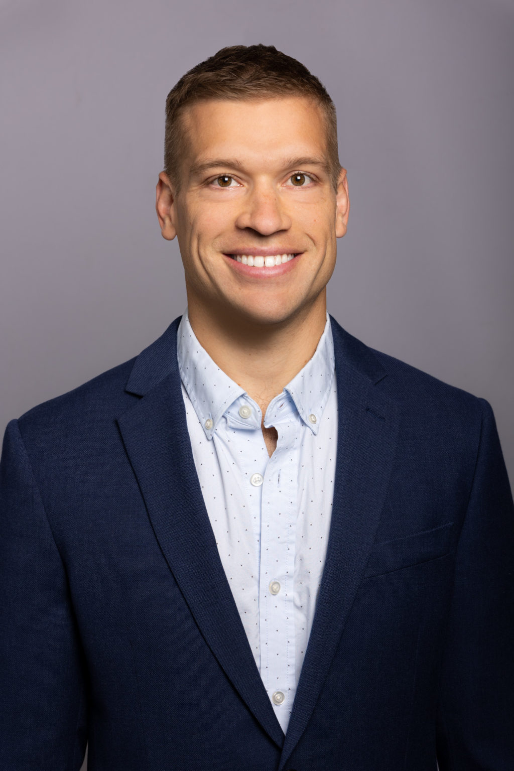 Meet KC Doan, MD - Sports Orthopedic Surgeon in Kansas City (KCOA)