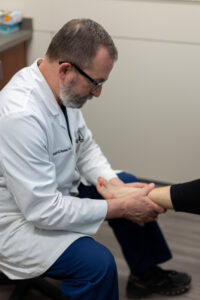 Cris Barnthouse, MD | KCOA